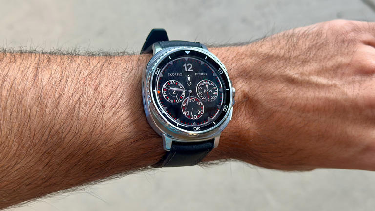 Custom watch faces for the Galaxy Watch 8 and Pixel Watch 4 are ...