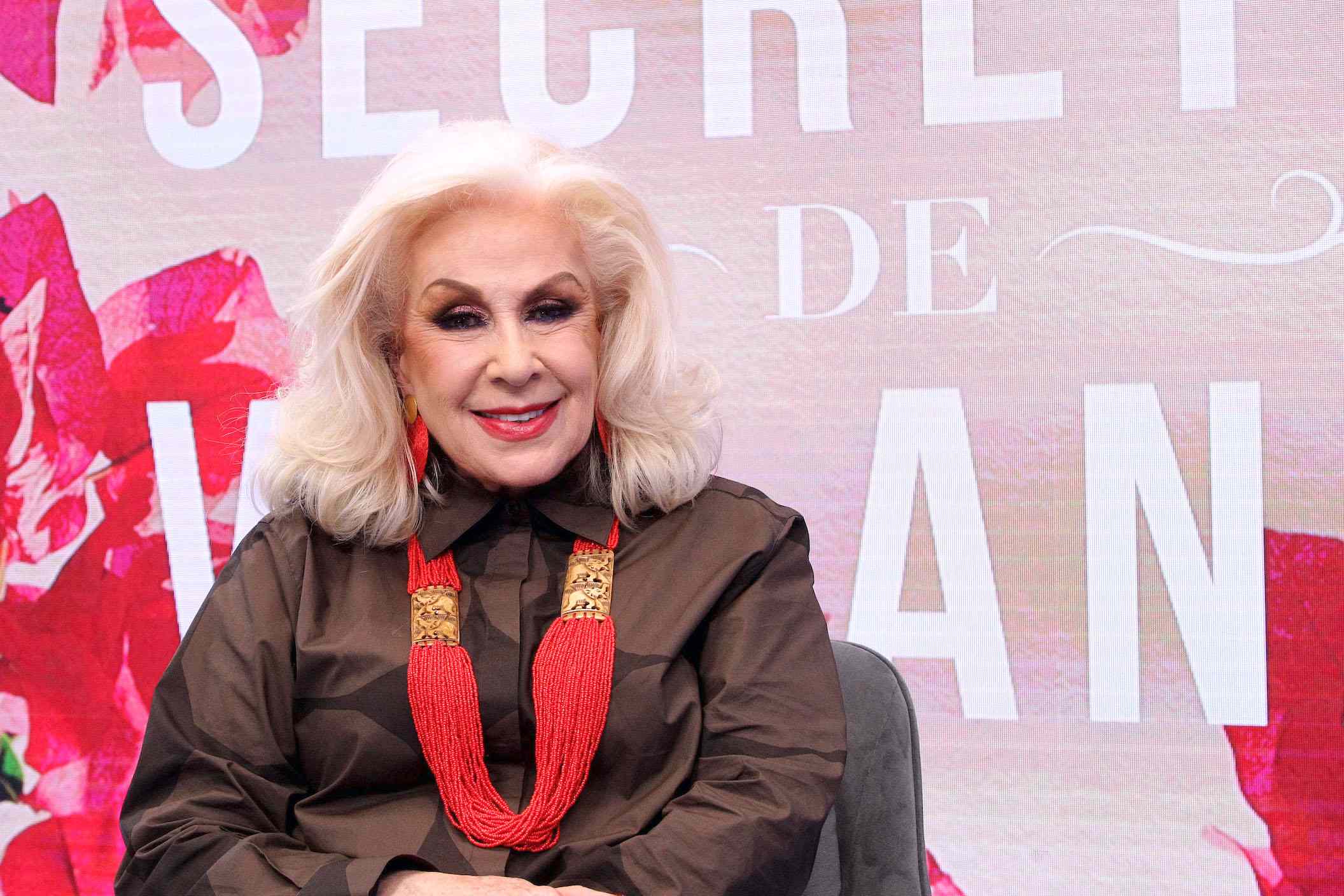 Laura Zapata sobre enfermedad de Yolanda Andrade: “Pobrecita está ...