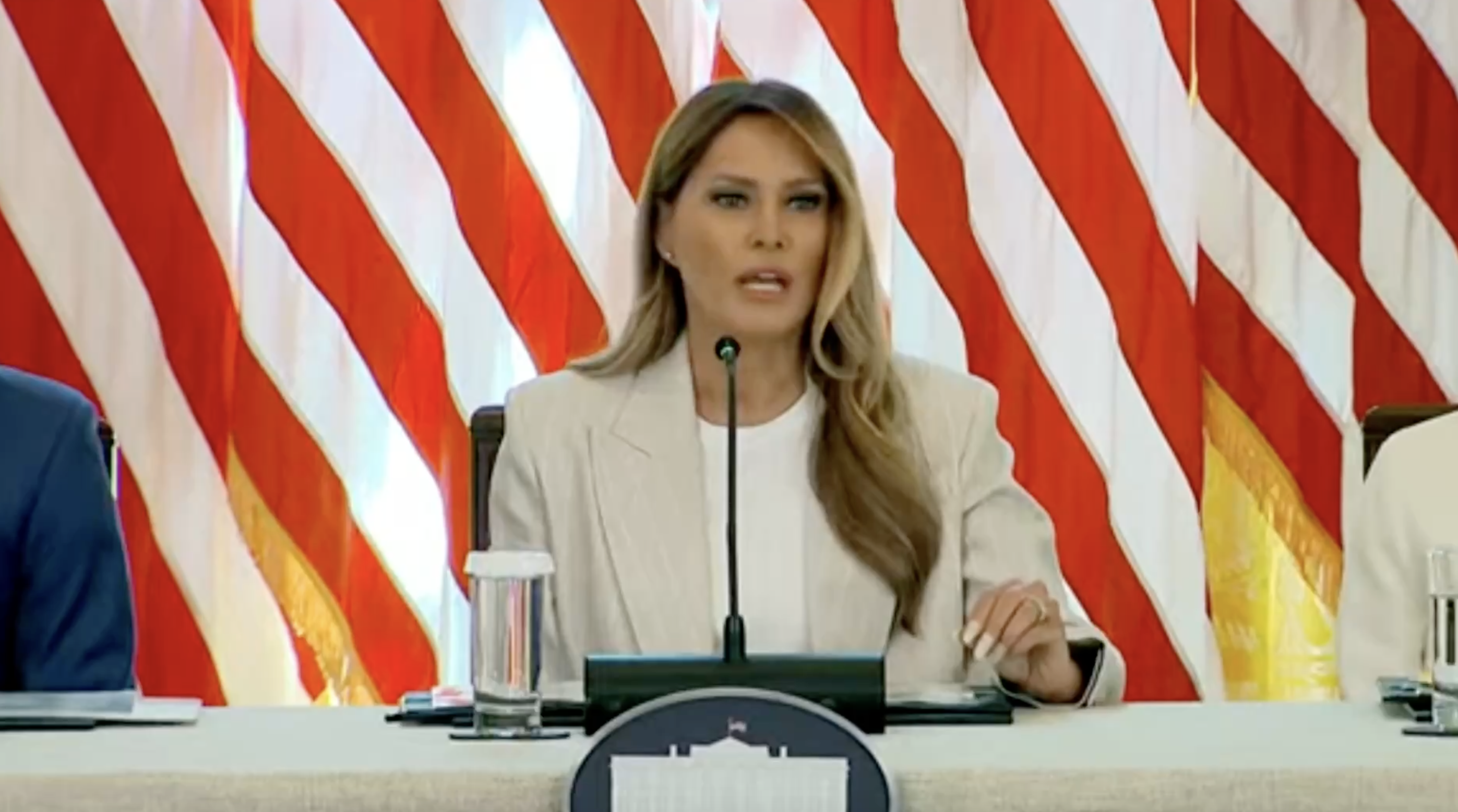 'The Robots Are Here': Melania Trump Discusses The Role Of Artificial ...