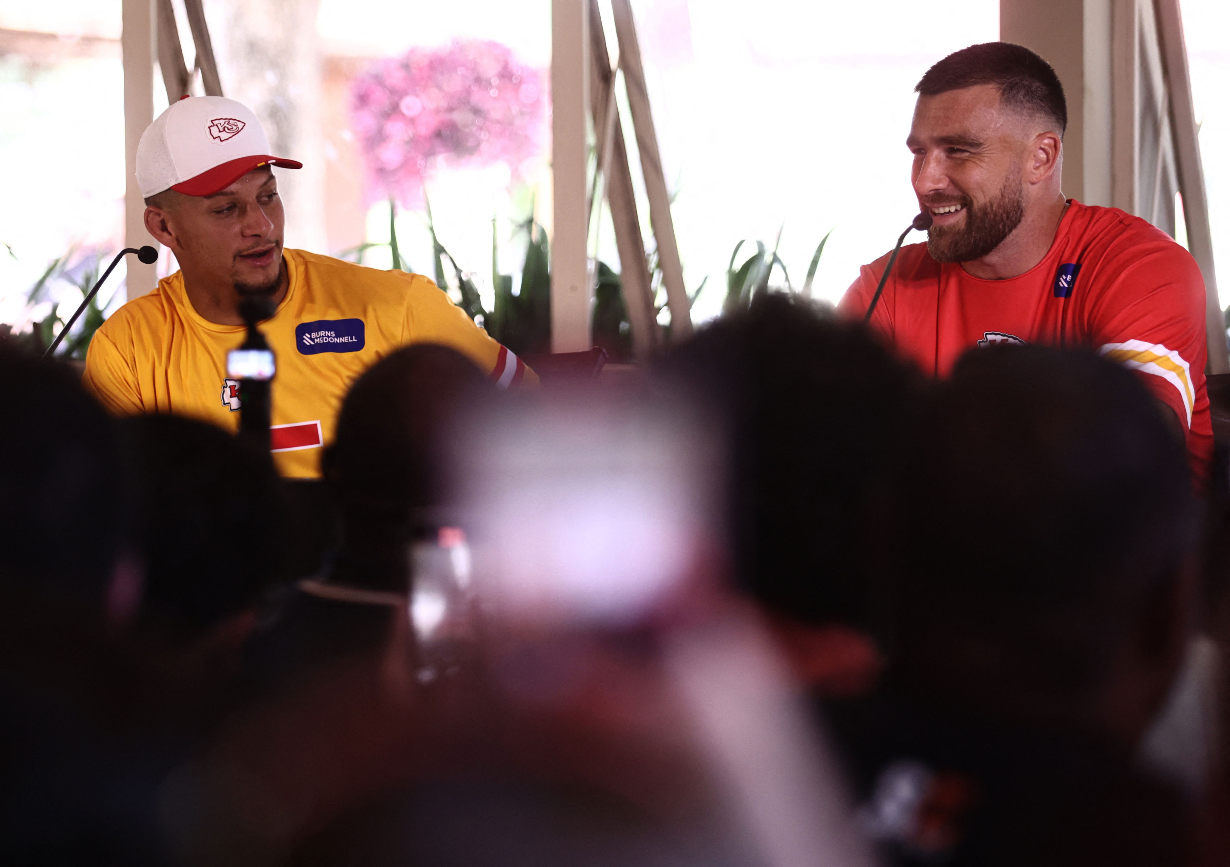 Travis Kelce’s hilarious Patrick Mahomes impression is the ‘perfect ...