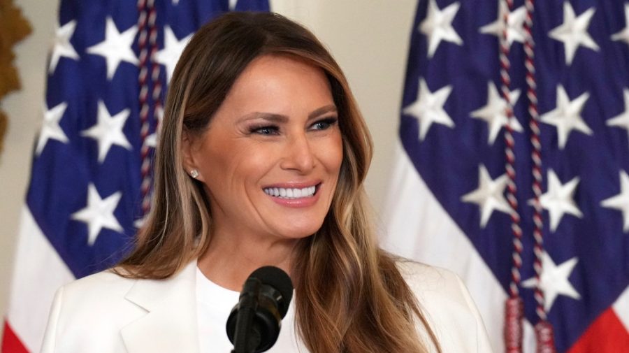 Melania Trump Hosts Tech Leaders At Ai Education Roundtable