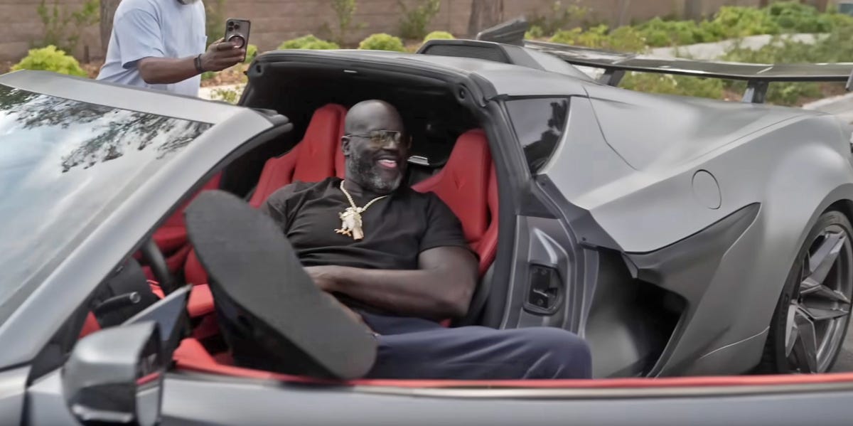 What Makes Shaq's Custom-Built C8 Chevy Corvette Z06 Special? A 20-Inch ...
