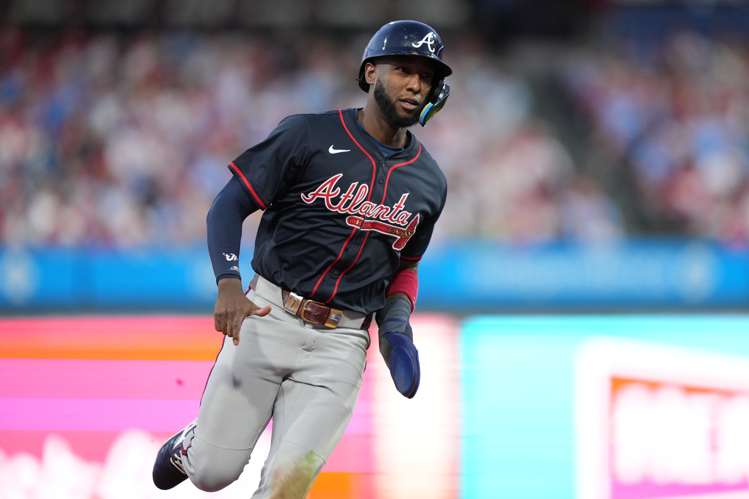 Braves make flurry of roster moves ahead of series with Mariners