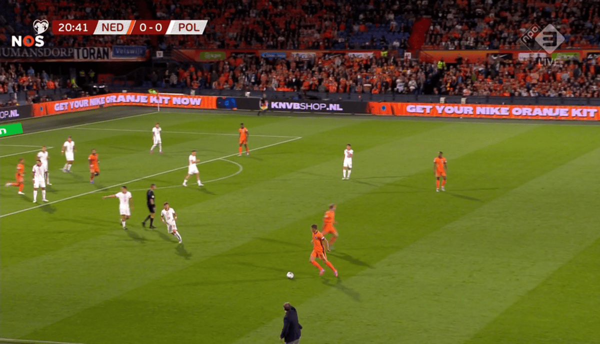 Poolse fans komen met statement voor Nederland na dood Lisa (17)