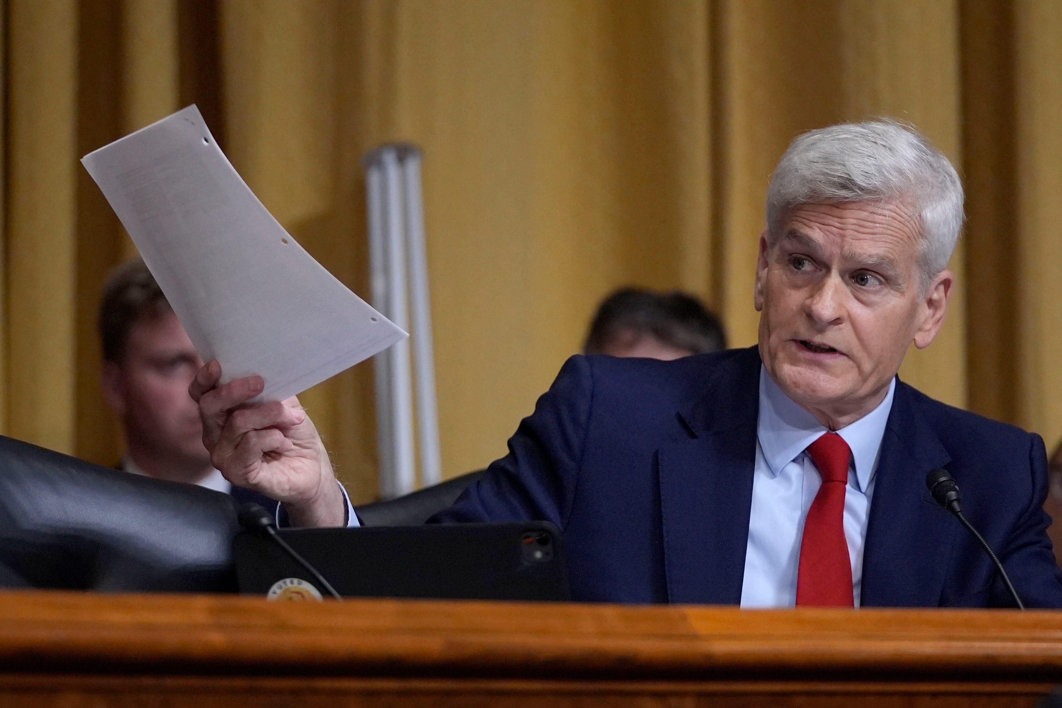 Bill Cassidy grills RFK Jr. over anti-vaccine policies while praising ...