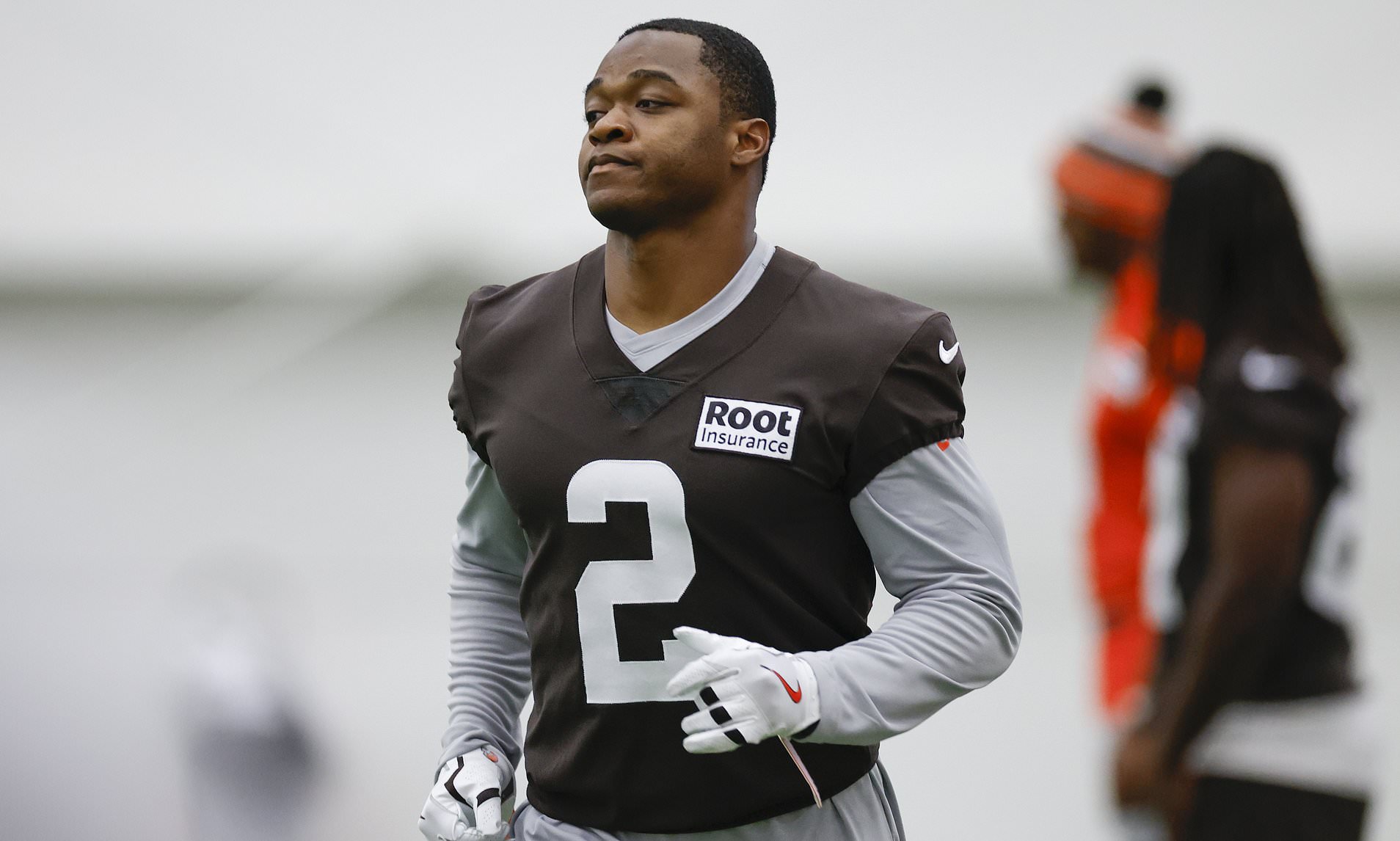 NFL star shocks the Raiders by announcing his retirement just three days before their first game