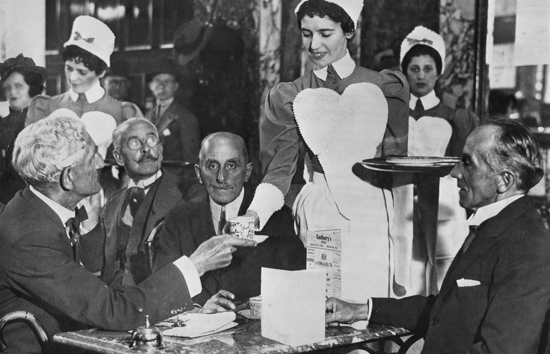 Fascinating historic photos reveal almost 100 years of cafe culture