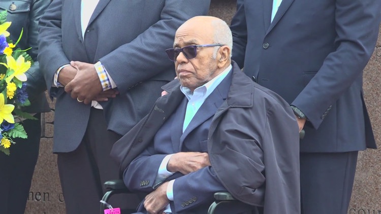 Civil rights pioneer Joseph McNeil, of the 'Greensboro Four', dead at ...