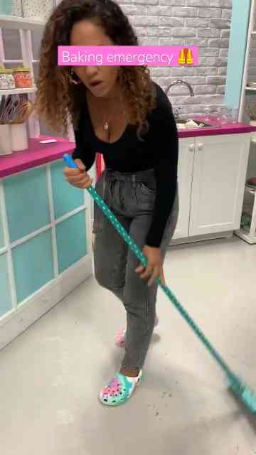 I'm obsessed with Crocs