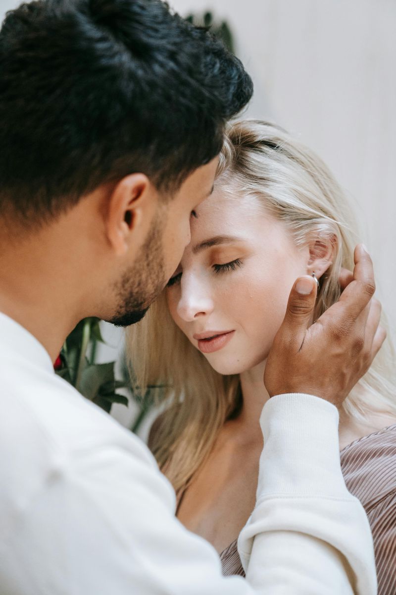 11 Phrases That May Indicate Manipulative Behavior in Women