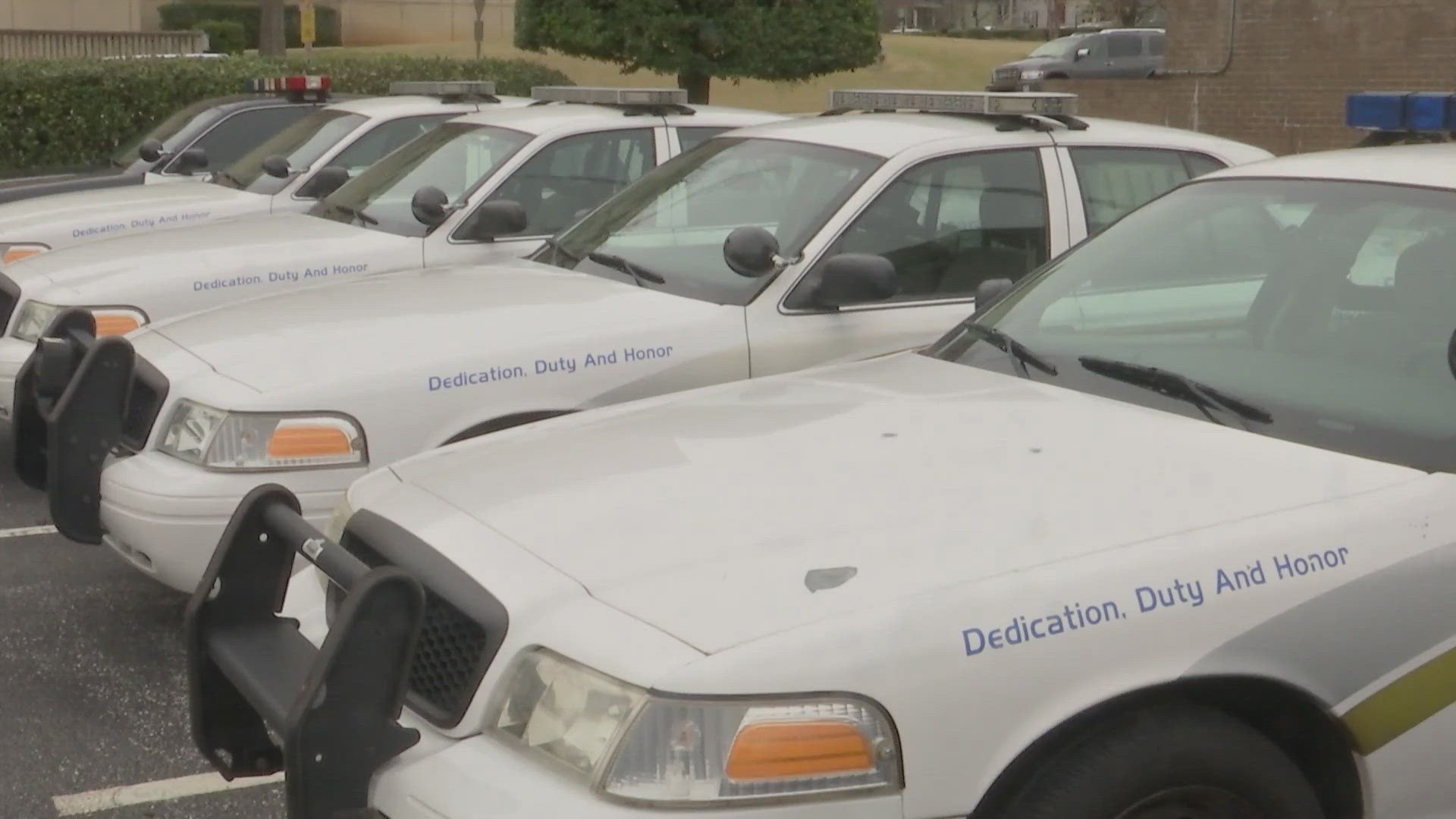 Decatur Police arrest 32 people on outstanding warrants