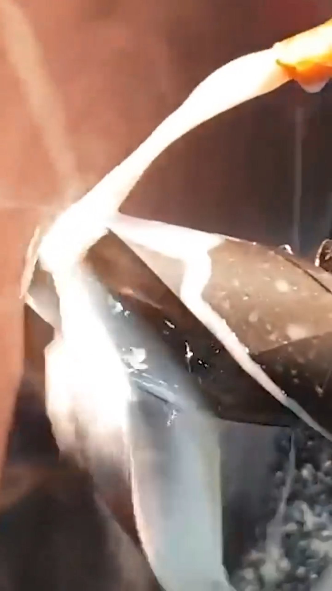 Machining a New Hydraulic Cylinder Head for CAT 651