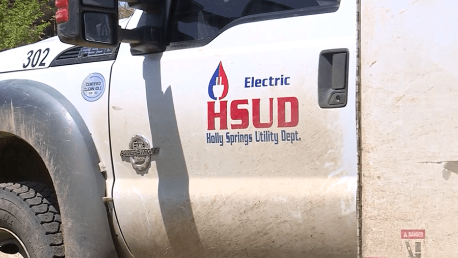 Holly Springs, MS utility worker recovering after being shocked