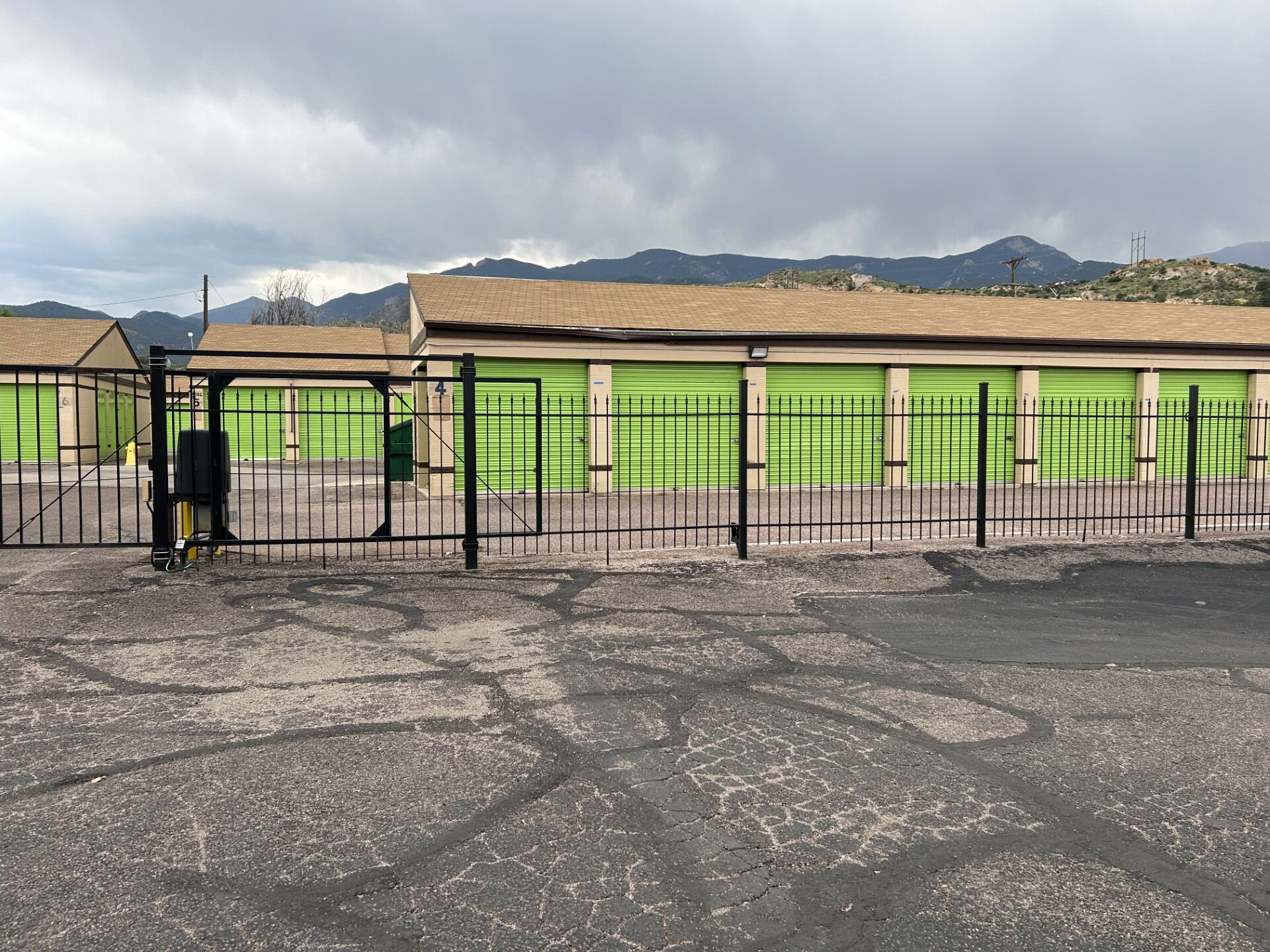 HSPPR names individual connected to storage unit where police say dead ...