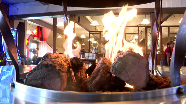 Dish on Wisconsin Supper Clubs: Michiels Bar & Grill in Menasha ...