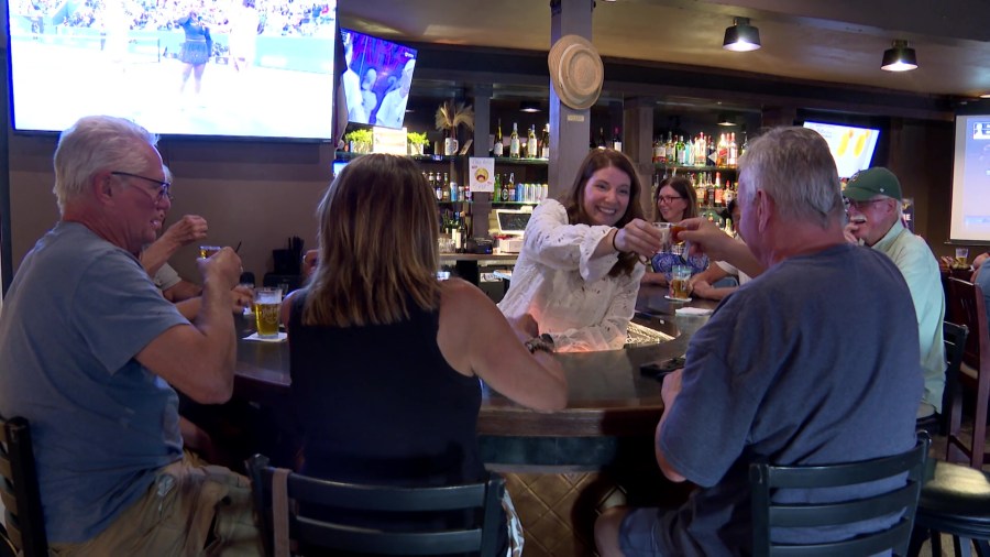 Dish on Wisconsin Supper Clubs: Michiels Bar & Grill in Menasha ...