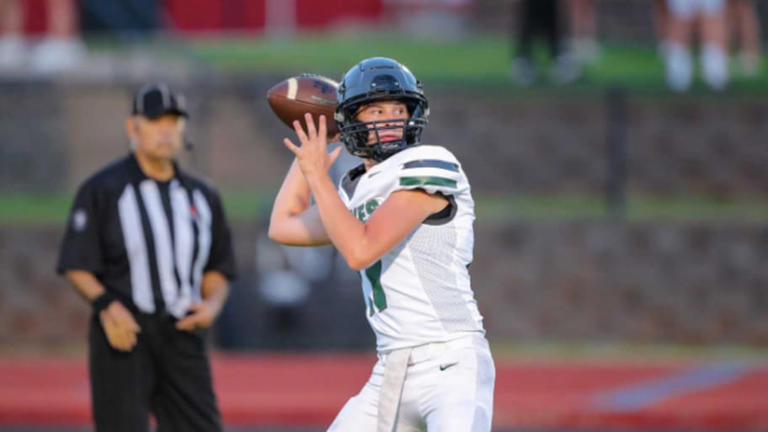 Photos: Mustang vs. Edmond Santa Fe in Oklahoma high school football ...