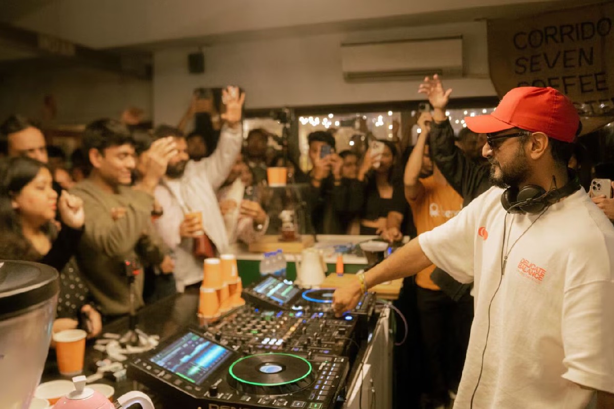 Coffee Rave: India’s Morning Dance-Café Trend Redefining Socializing