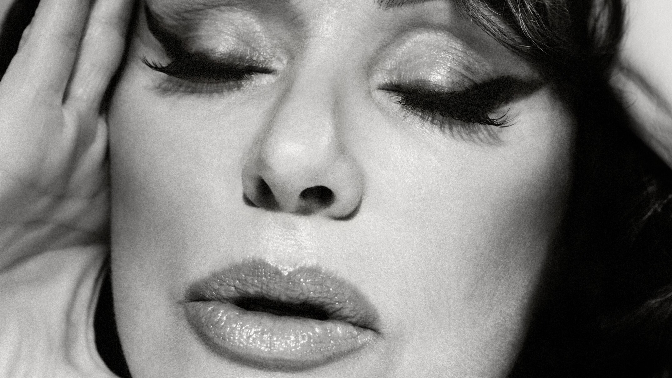 Photographic portrait marking 50-year career of Tina Arena goes on ...