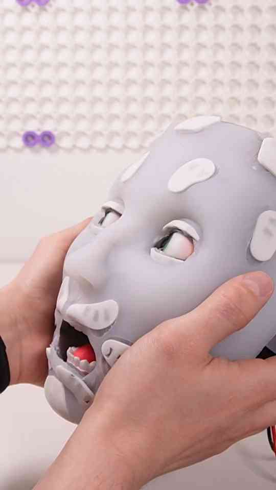 Working on My Animatronic Robot Head | DIY Robotics Project
