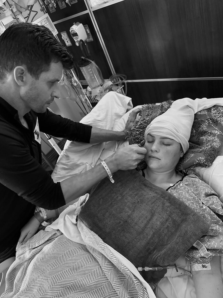 Erin Bates Breaks Down Reading Note From Daughter Amid Hospitalization