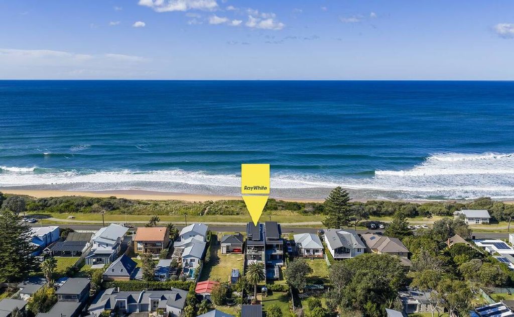 'As good as it gets': Take a video tour of this $4m-plus Werri Beach duplex