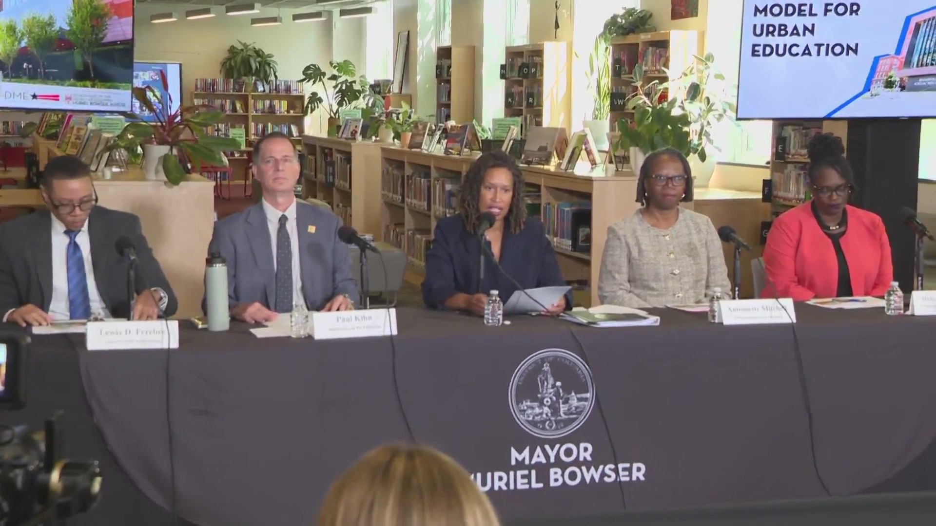 Prince George's County Public Schools teachers to get a raise