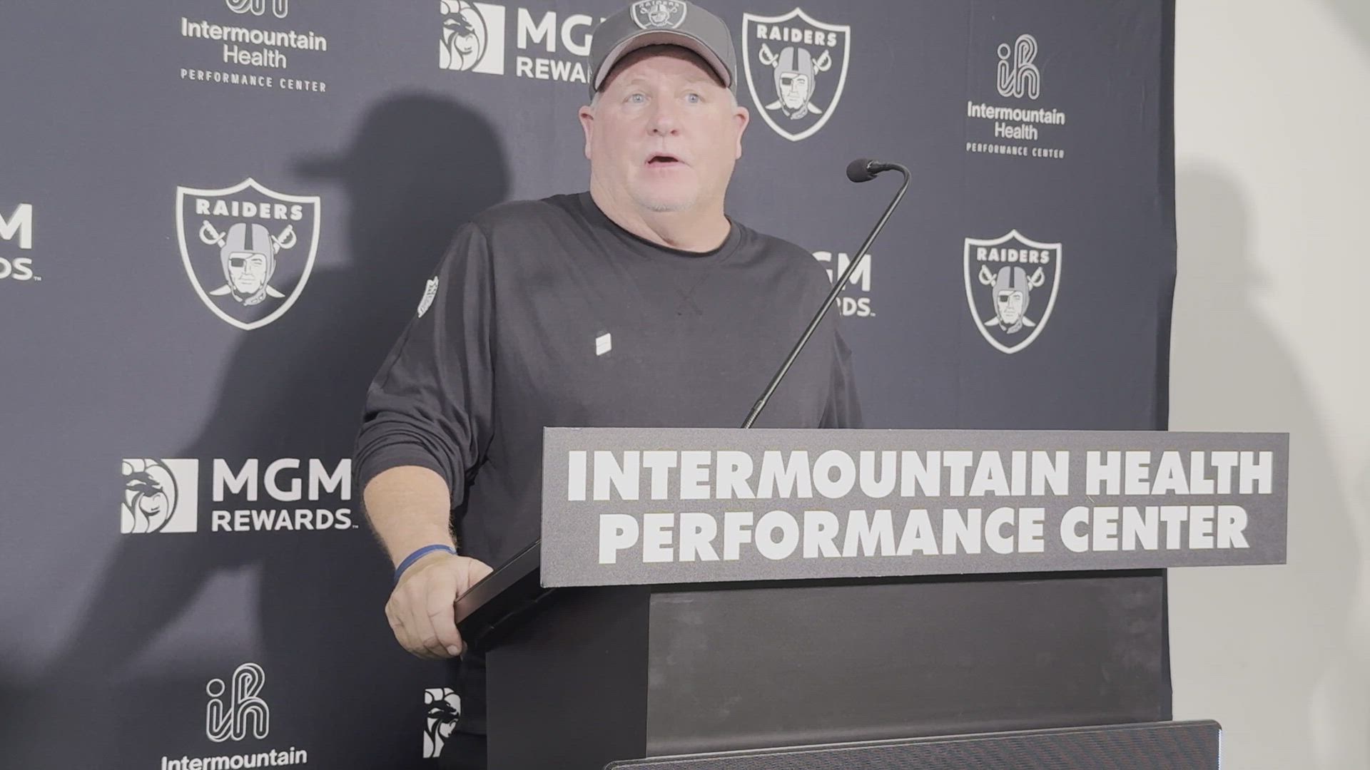 Las Vegas Raiders OC Chip Kelly on Patriots’ Front Seven, Geno’s ...
