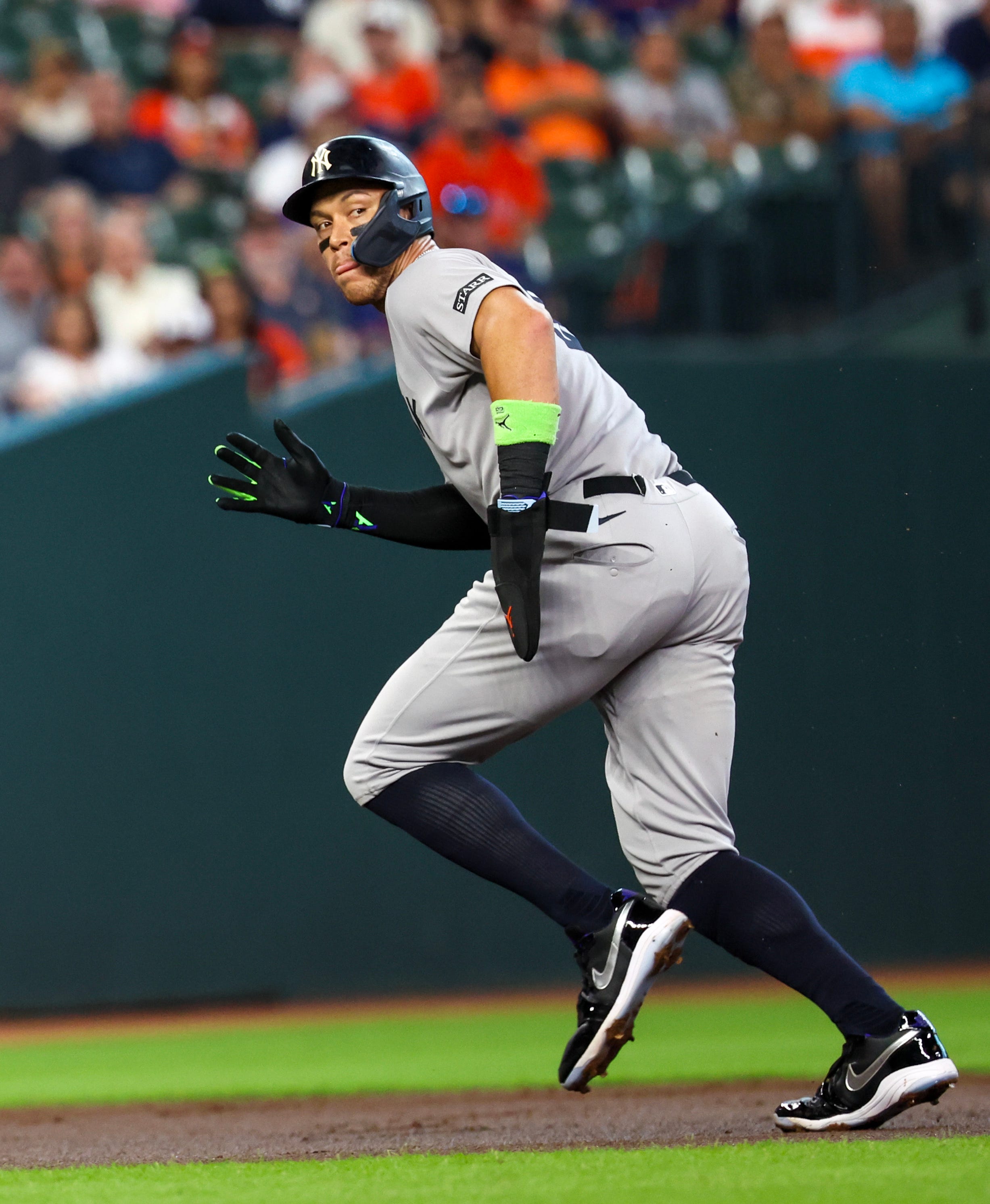 Is Aaron Judge back in RF? Yankees announce Friday night lineup vs ...