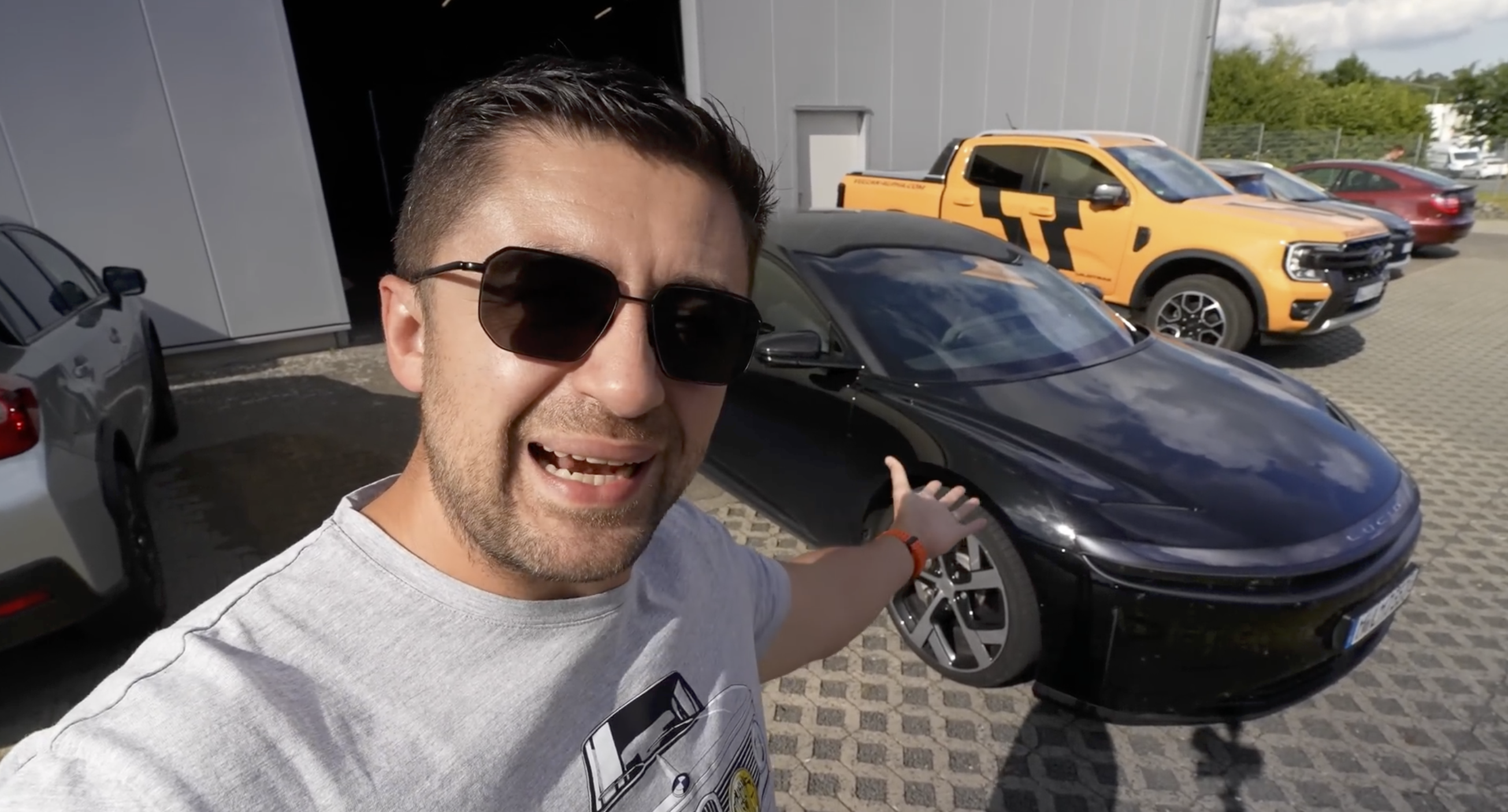 OMGitsfirefoxx vs World Record Car Nürburgring