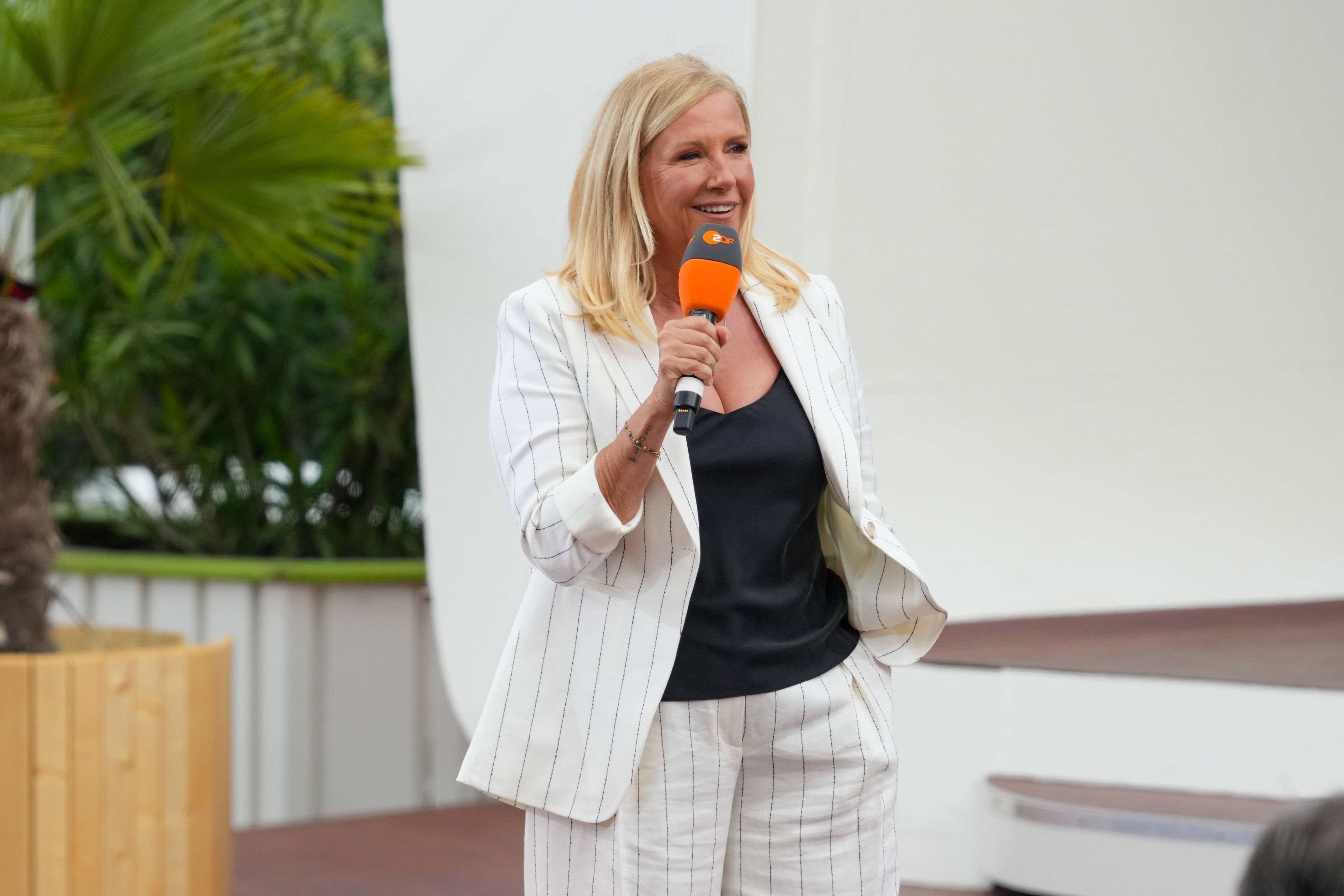 Andrea "Kiwi" Kiewel im Wandel der Zeit: So sah die "Fernsehgarten ...
