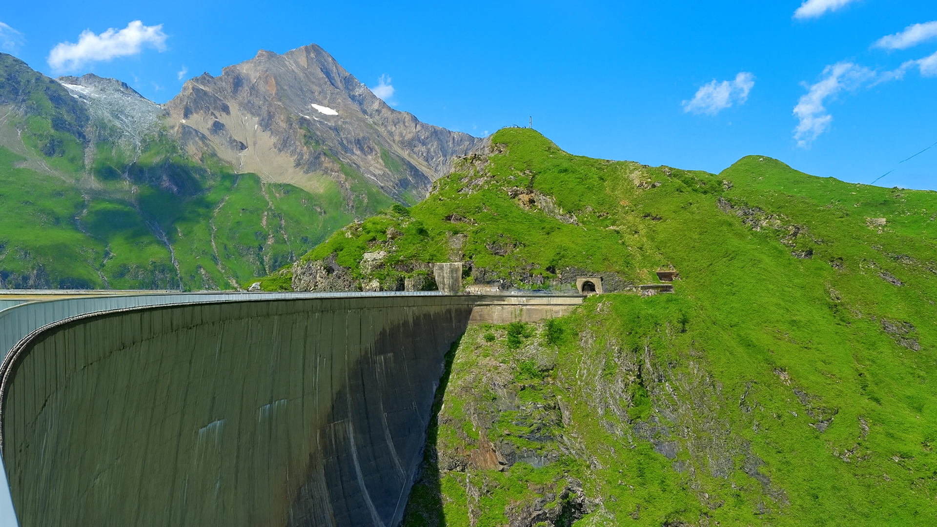 Mooserboden Reservoirs Kaprun – Alpine Engineering & Nature (4K)