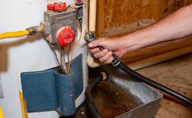 Homeowners share firsthand advice after family considers water heater ...