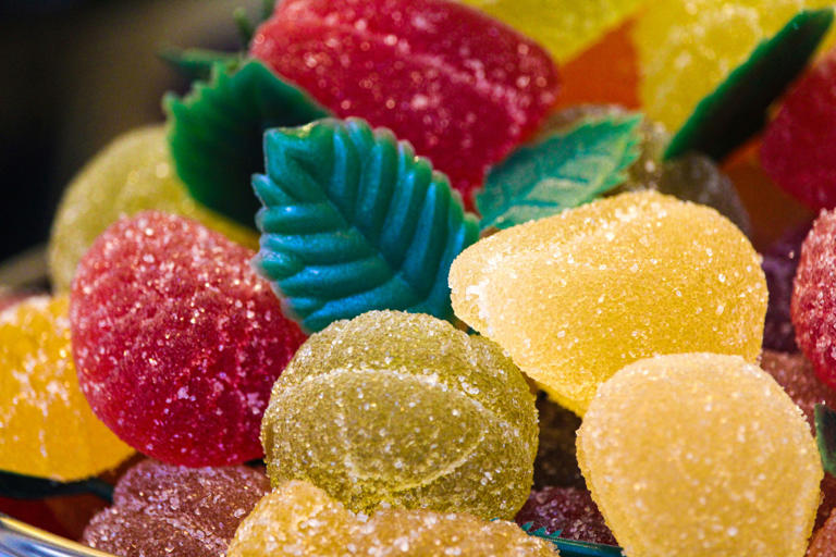 6 of the Best Food Dye-Free Candies