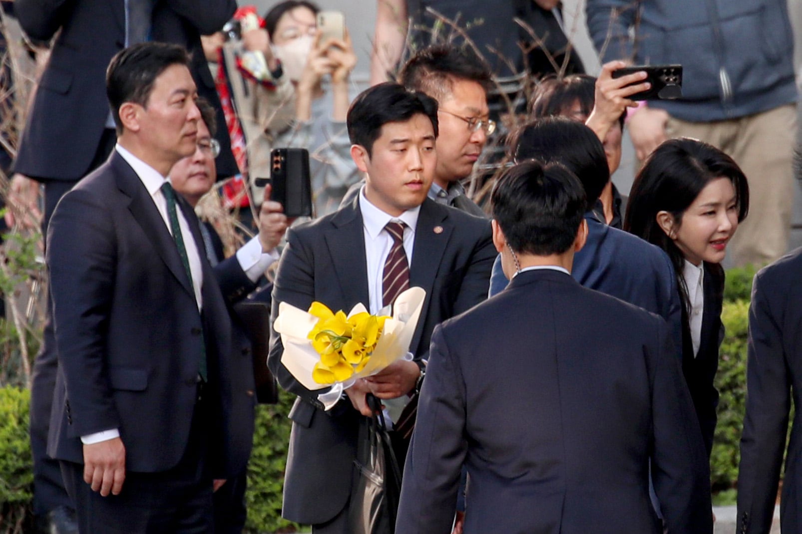 Breaking: Kim Keon-hee, Kim Sung-hoon face naval party probe