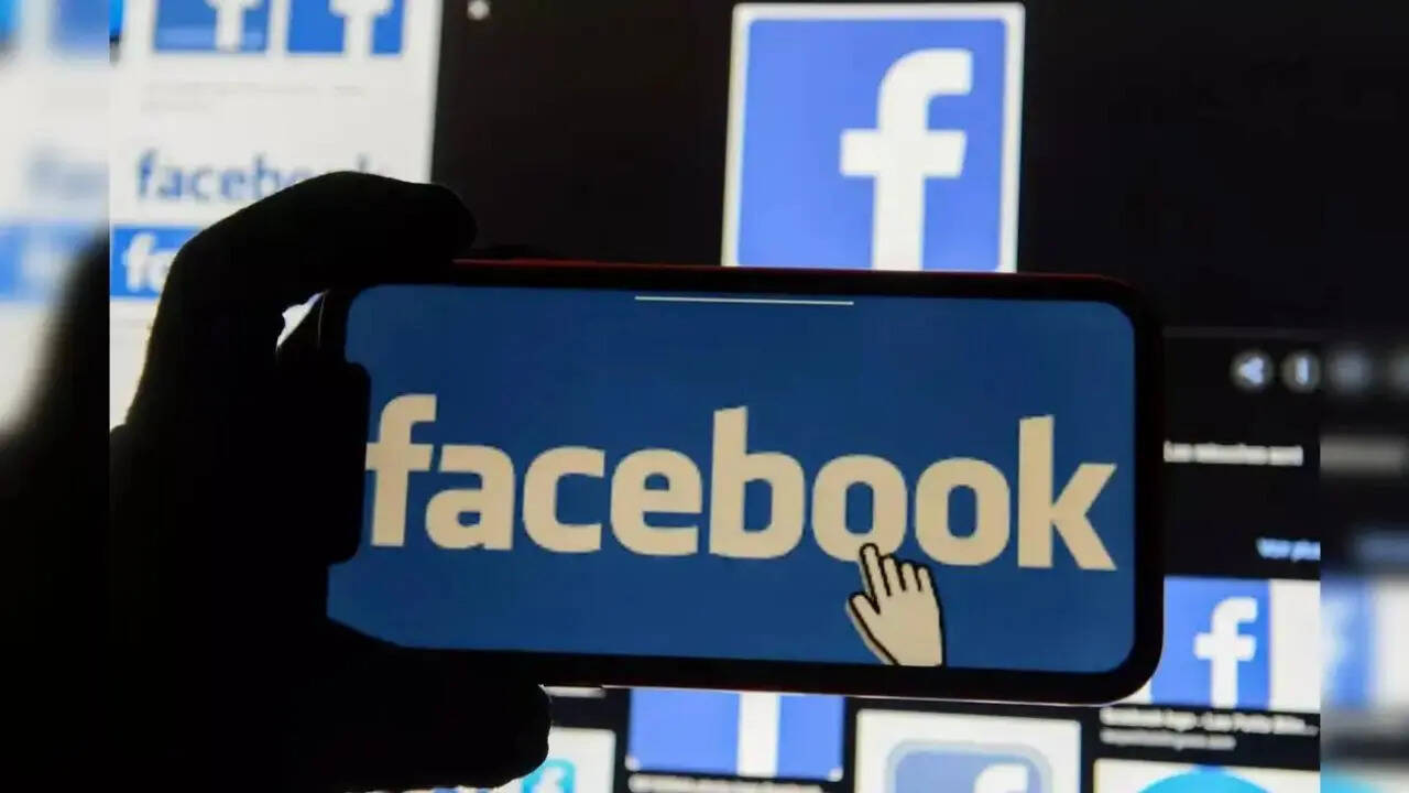 Facebook Brings Back The Poke: Here’s How To Use The Classic Feature