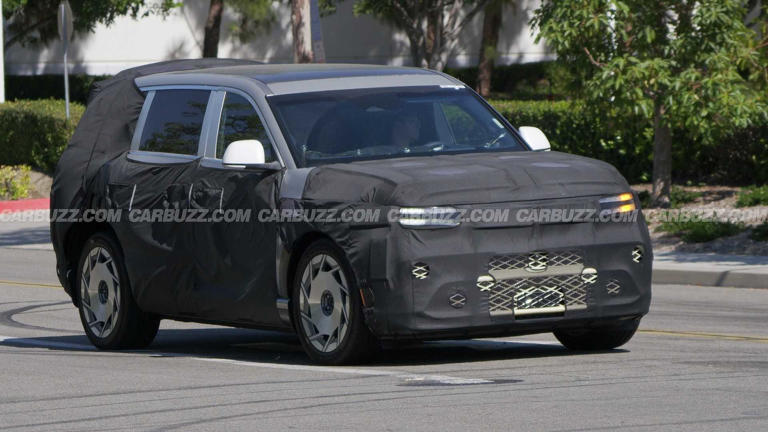 Genesis GV90 Spied Showing Its Rear-Opening Coach Doors