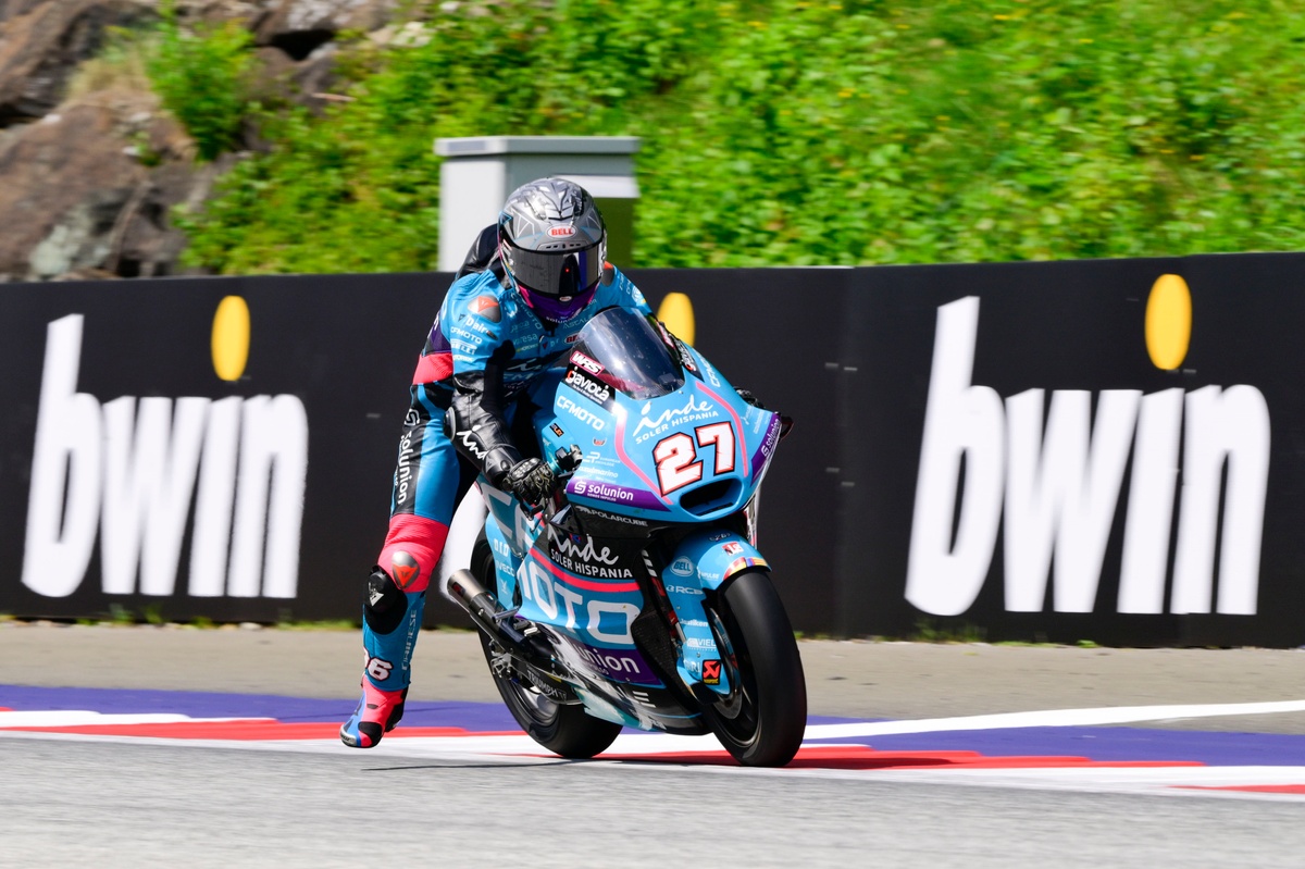 FP1 Moto2 Catalunya: Holgado Referensi, Mario Aji Kembali