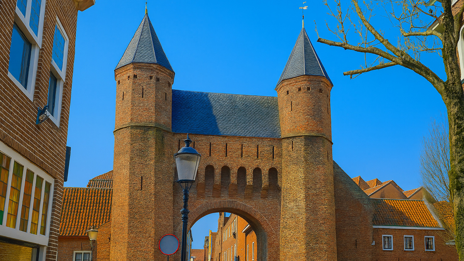 Walking Tour of Amersfoort, Netherlands – Medieval Dutch City (4K)