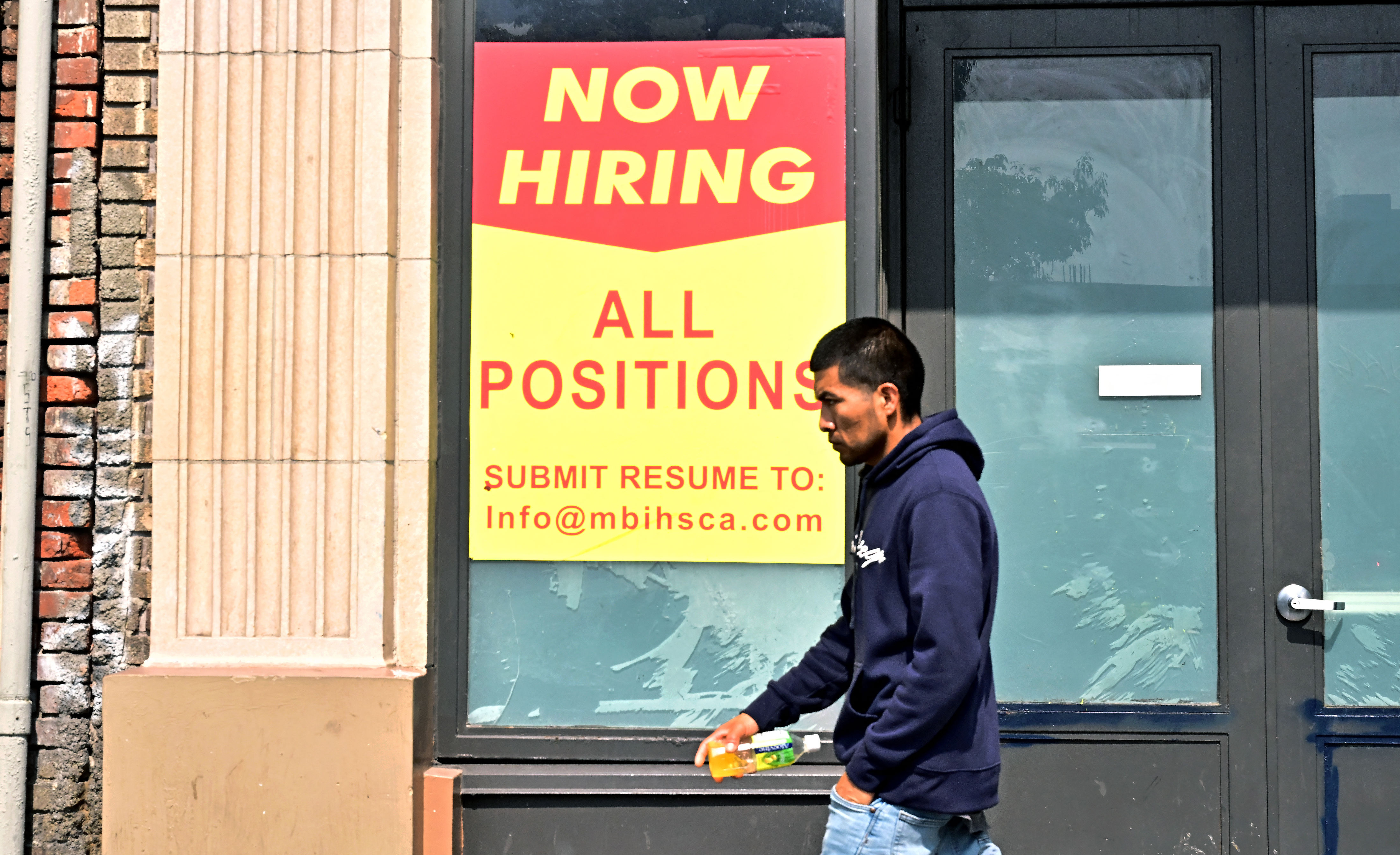 Employers added 22,000 jobs in August but shed jobs in June