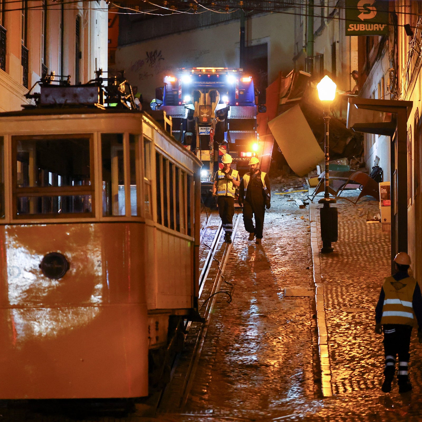 New details emerging after deadly funicular crash in Lisbon