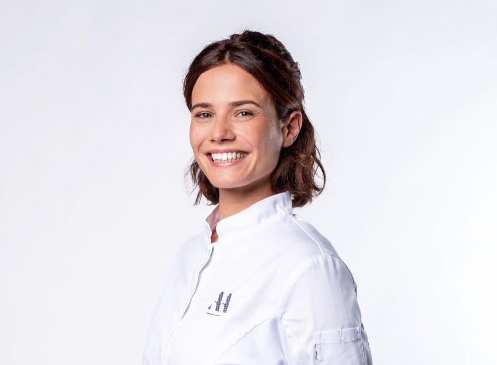 Ici tout commence : ce rapprochement prévu entre Fleur, nouvelle élève ...