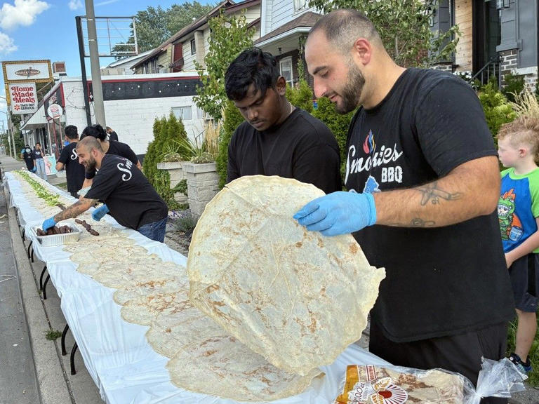 Dreams of glory — Windsor eatery seeks world record with 78-foot kebab