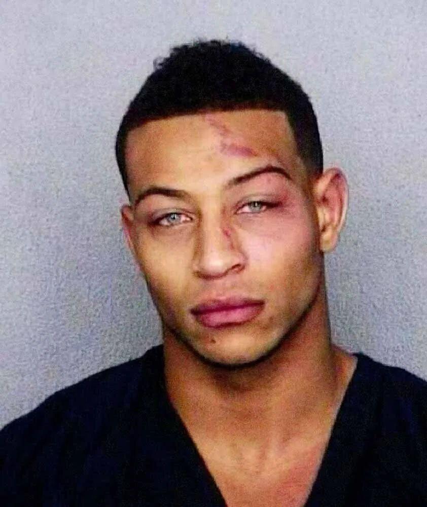 30 Random mugshots that went viral for their good looks