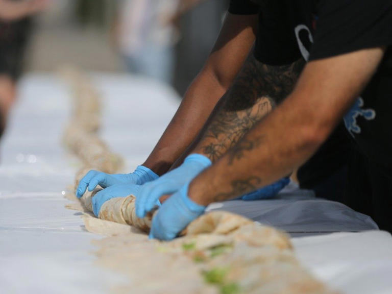 Dreams of glory — Windsor eatery seeks world record with 78-foot kebab