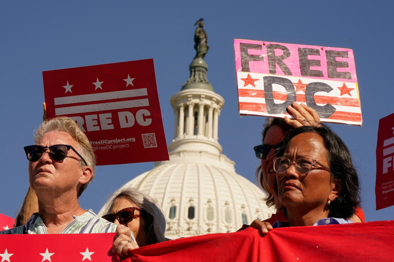Washington, DC, residents press Congress to end Trump's federal law ...