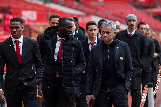 Revealed: How Wayne Rooney called out Jose Mourinho for letting ...