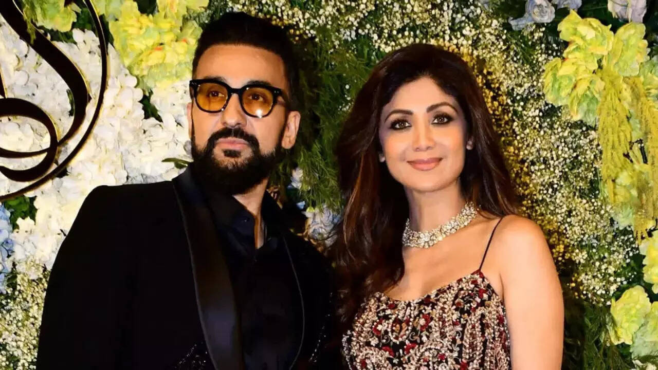Rs 60 crore 'cheating case': Lookout circular issued against actor Shilpa Shetty, husband Raj Kundra