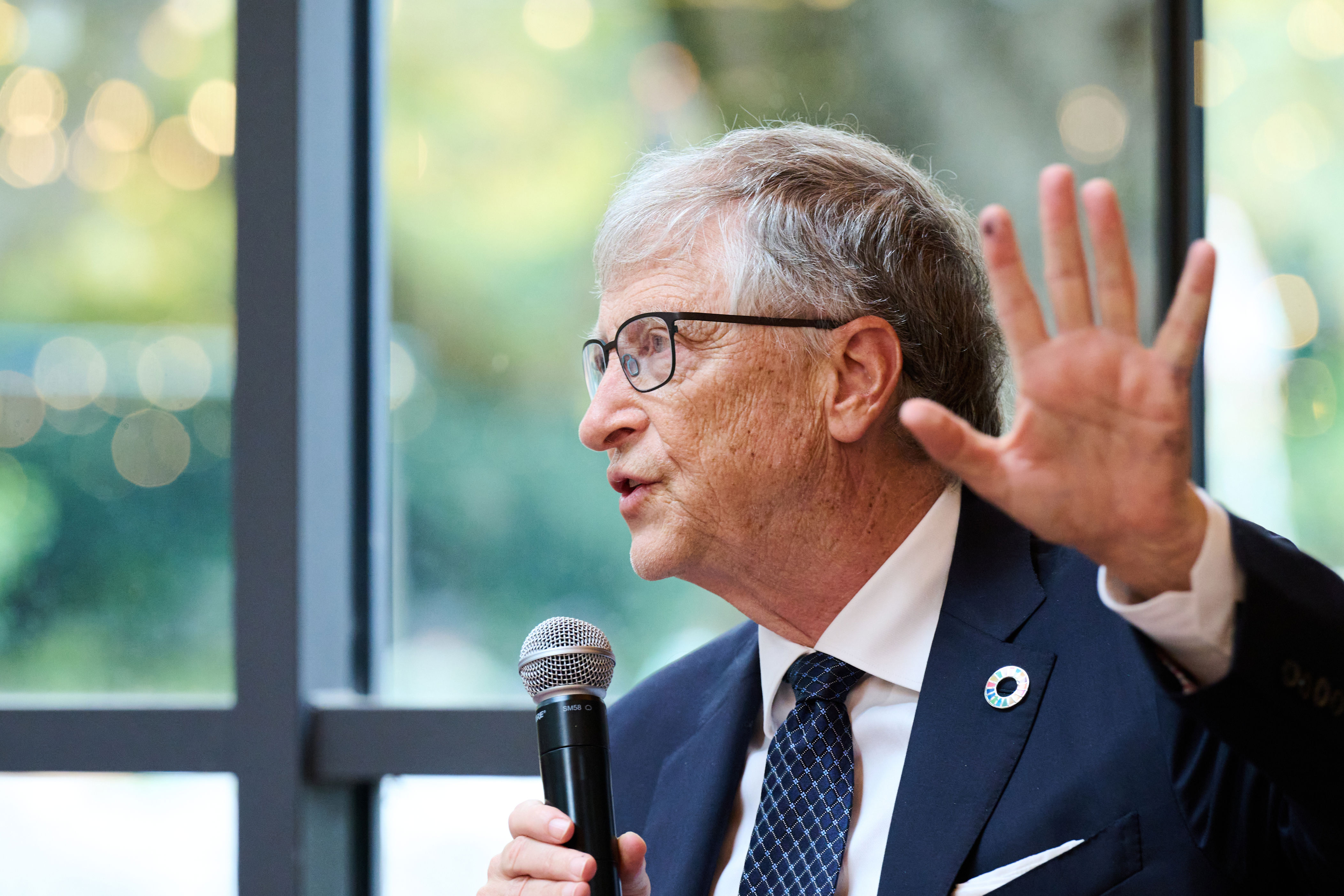Donald Trump die Bill Gates uitnodigt in het Witte Huis zorgt voor ...