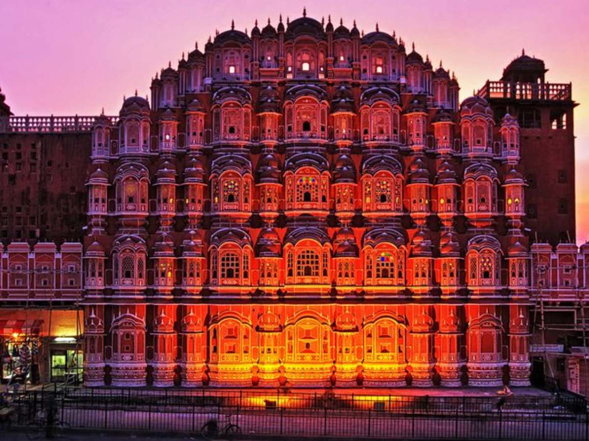 Hawa Mahal: The Breathtaking Palace With A Secret History Of Royals ...